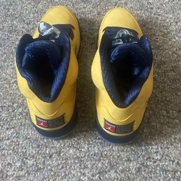 Jordan | Shoes | Retro 5 Michigan | Poshmark